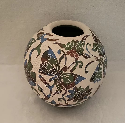Mata Ortiz Pottery - Amerind Museum - Research Center, Library, Art Gallery